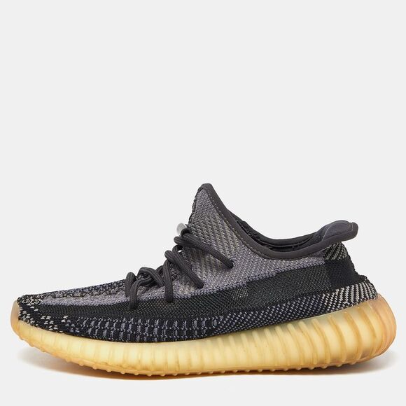 Yeezy x Adidas | Shoes | Yeezy X Adidas Black Knit Fabric Boost 35 V2 ...
